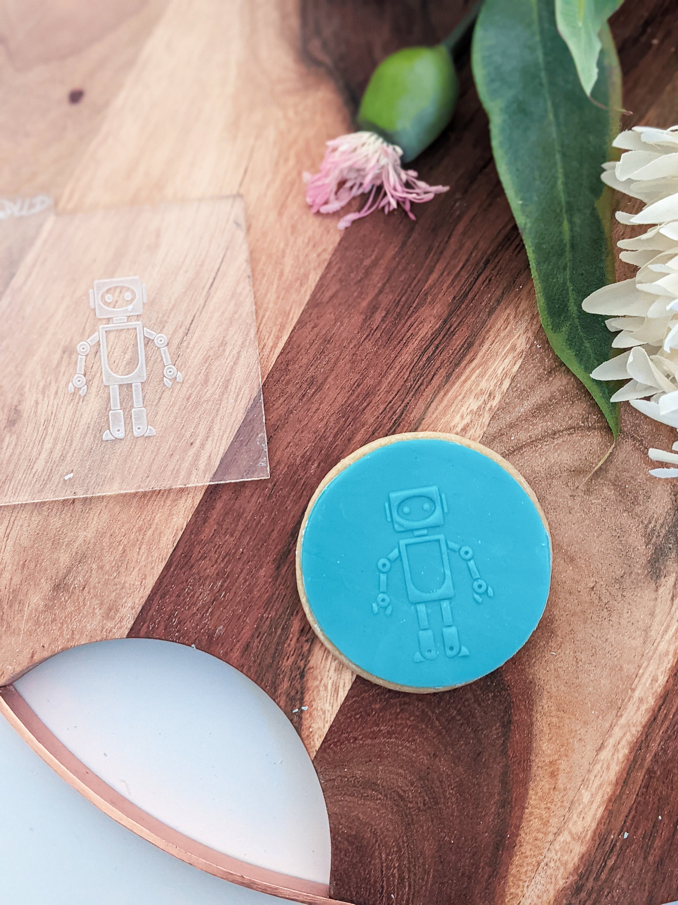 Robot Fondant debosser – Little Luna Designs Australia